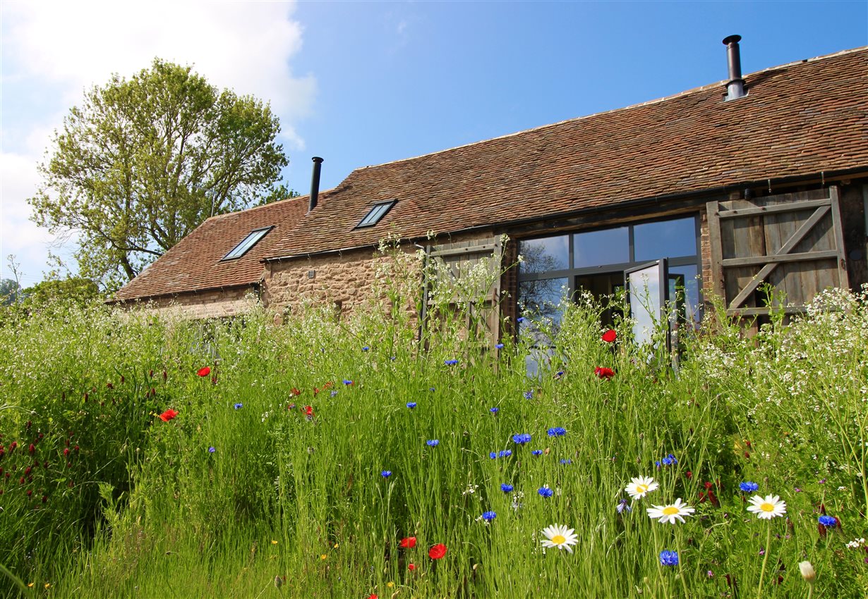 Aston Eyre | Farm Stay