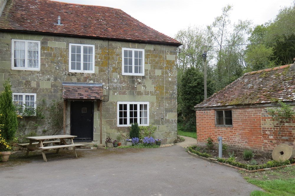 The Cottage at Marshwood Farm | Farm Stay