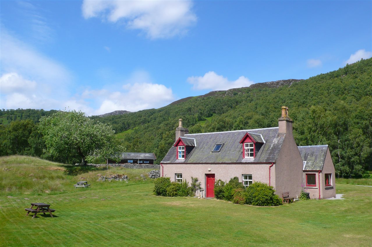 Culligran Cottages | Farm Stay
