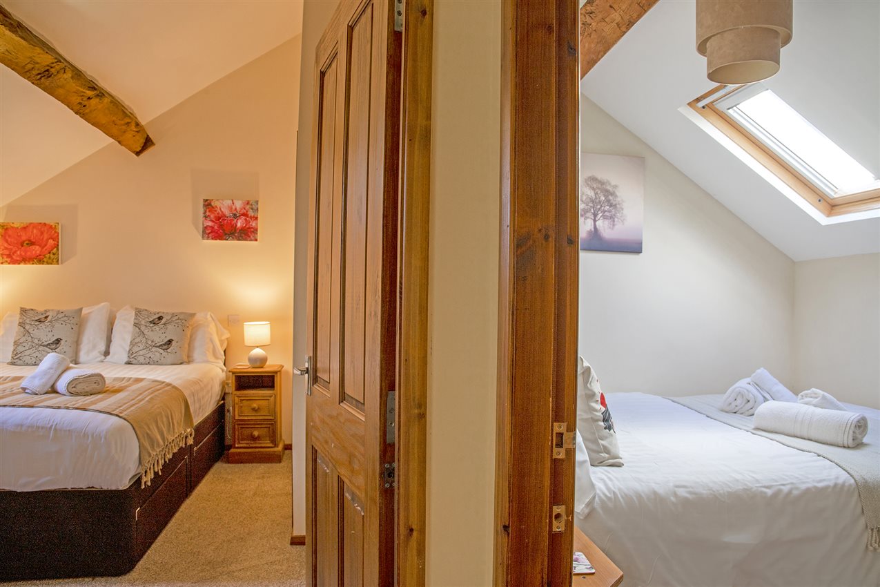 Alkington Grange Barns | Farm Stay