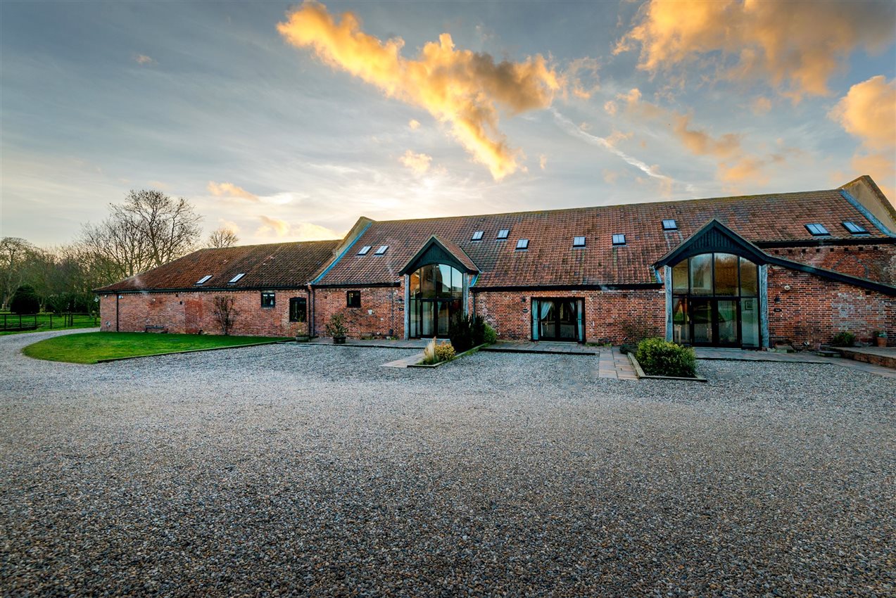 Wheatacre Hall Barns | Farm Stay